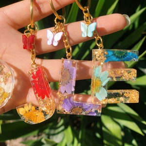 Butterfly Letter Resin Keychain, Butterfly Resin Keychain, Butterfly ...