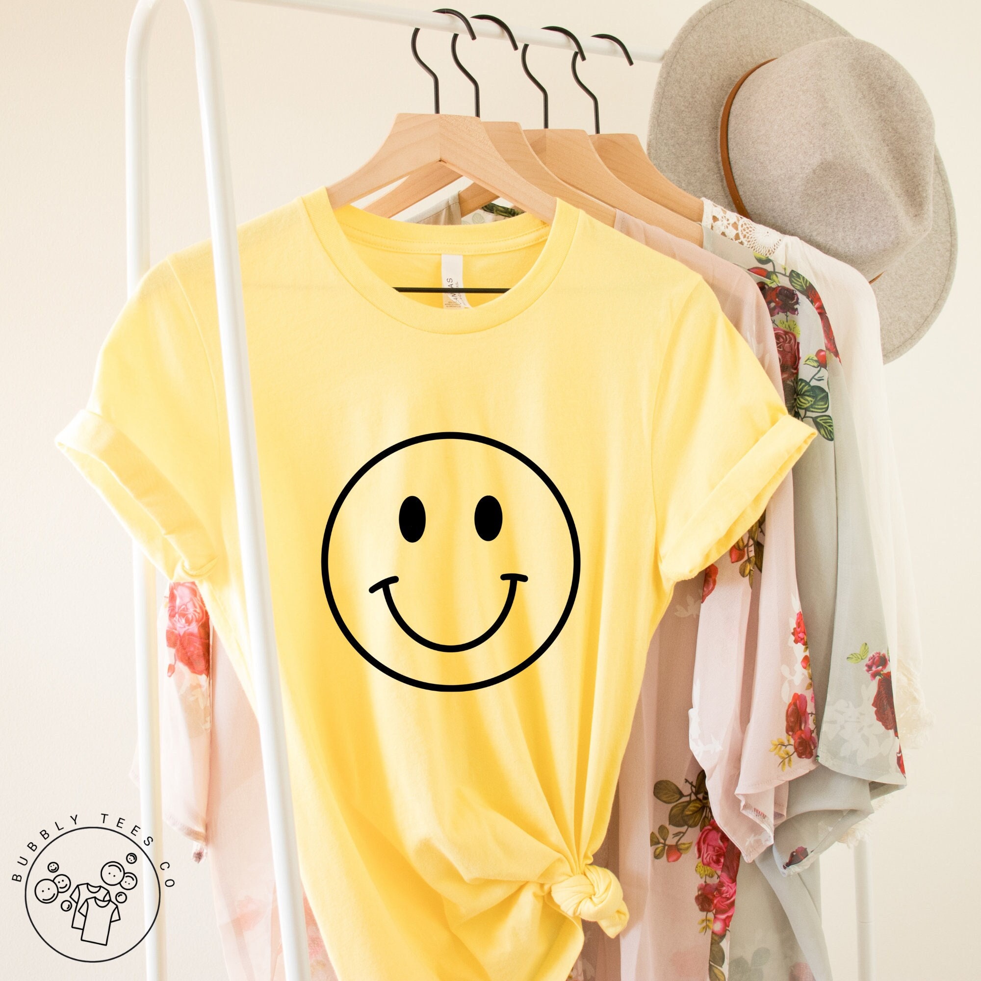 Smile Face Shirt, Happy Face T-shirt, Mom Gift, Cute Happy Shirt, Boho ...