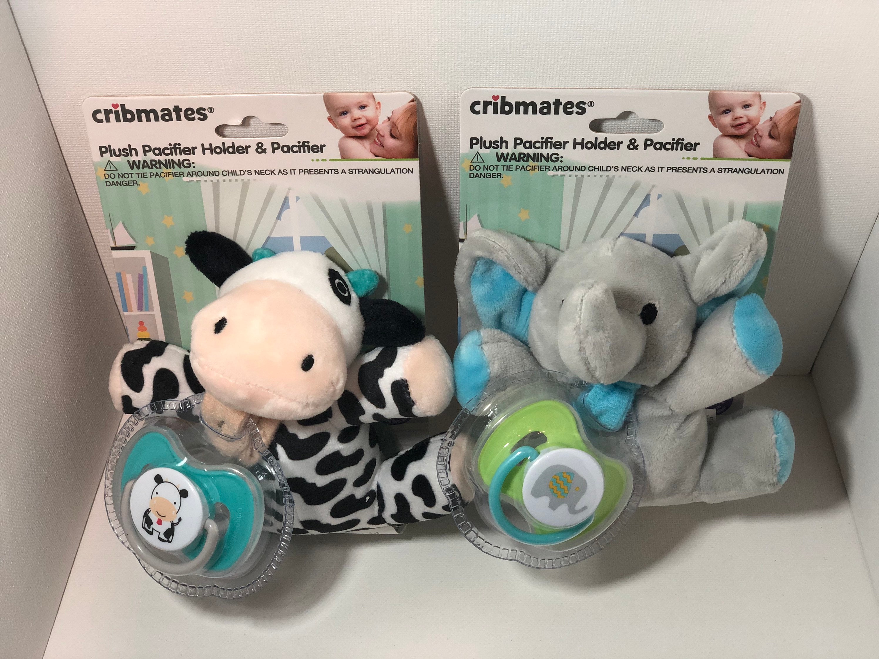 Cribmates Plush Pacifier Holder & Pacifier 0-18 Months Baby Shower Gift ...