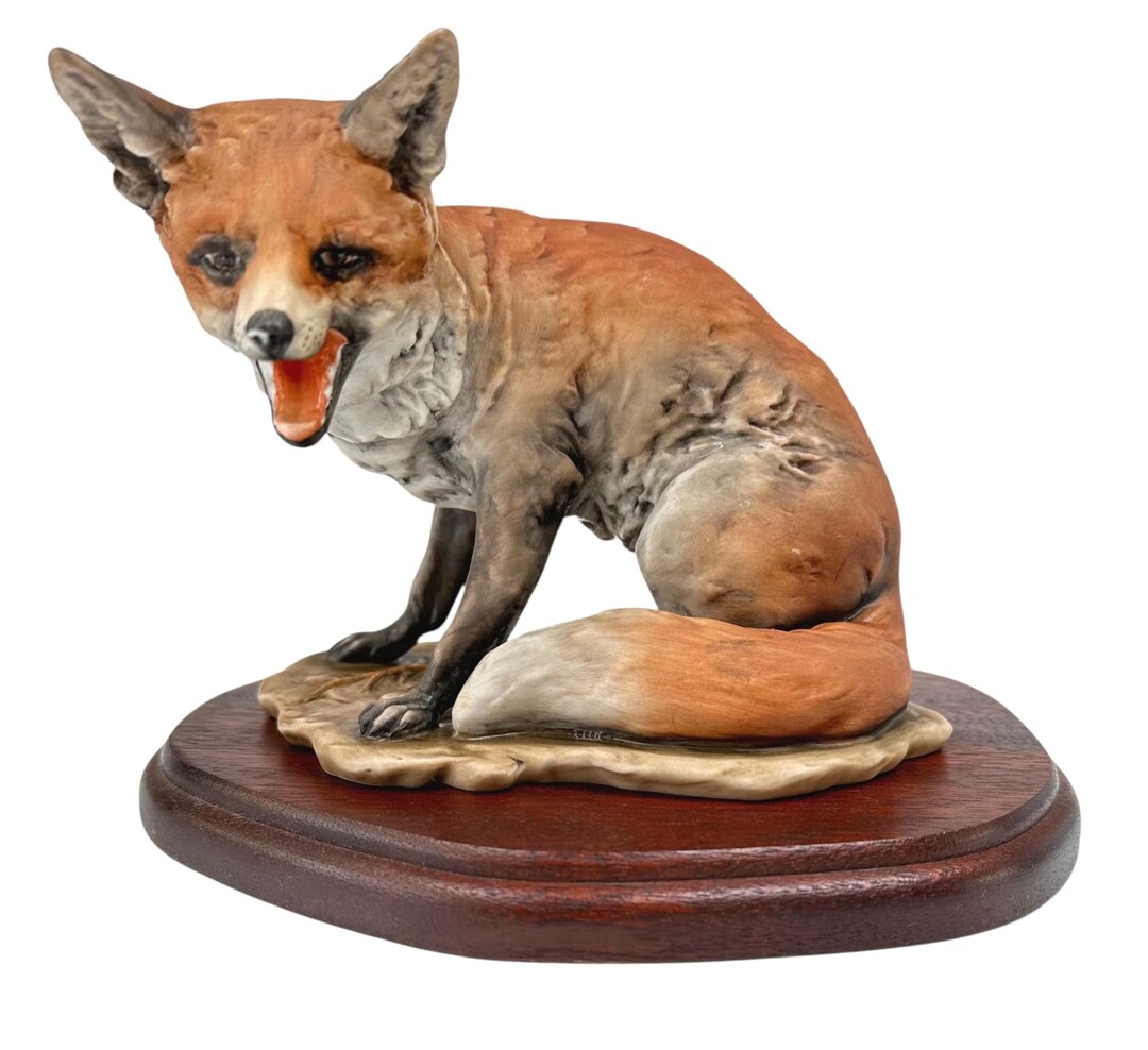 KAISER W. Germany Sitting Fox Figurine No. 566 by Wolfgang Gawantka ...