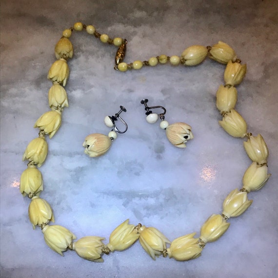 Vintage Carved Bone Pikake Bead Choker & Loose Beads - munimoro.gob.pe
