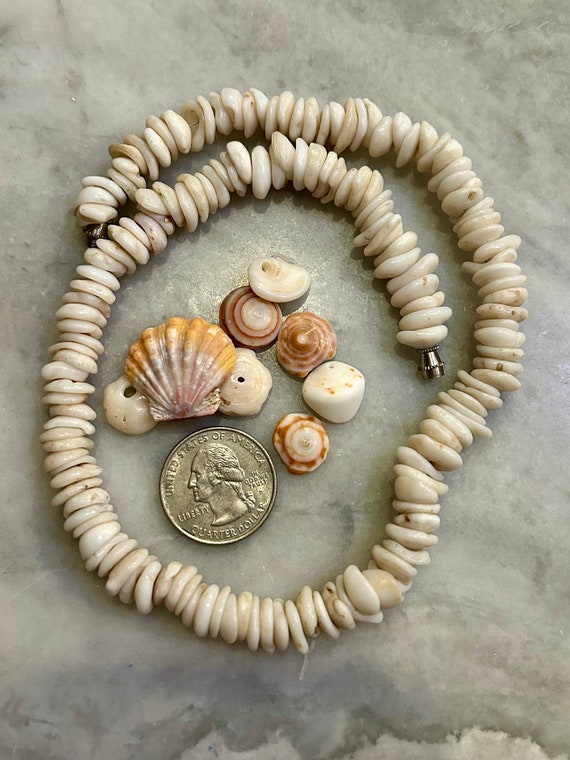 Vintage 1970s real puka - Gem