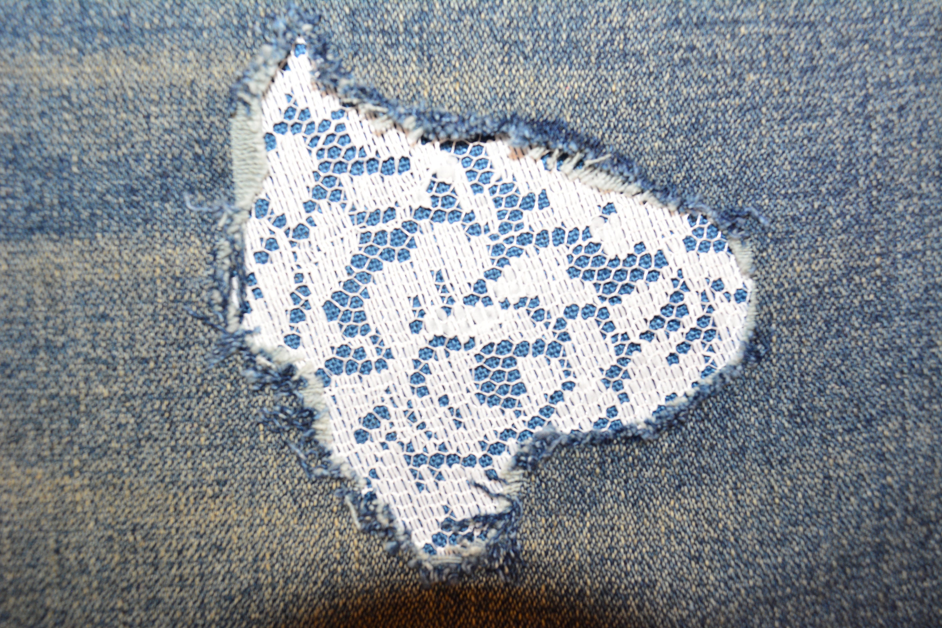 White Lace Patches for Denim Holes Floral Peek a Boo Patch Knee Hole ...