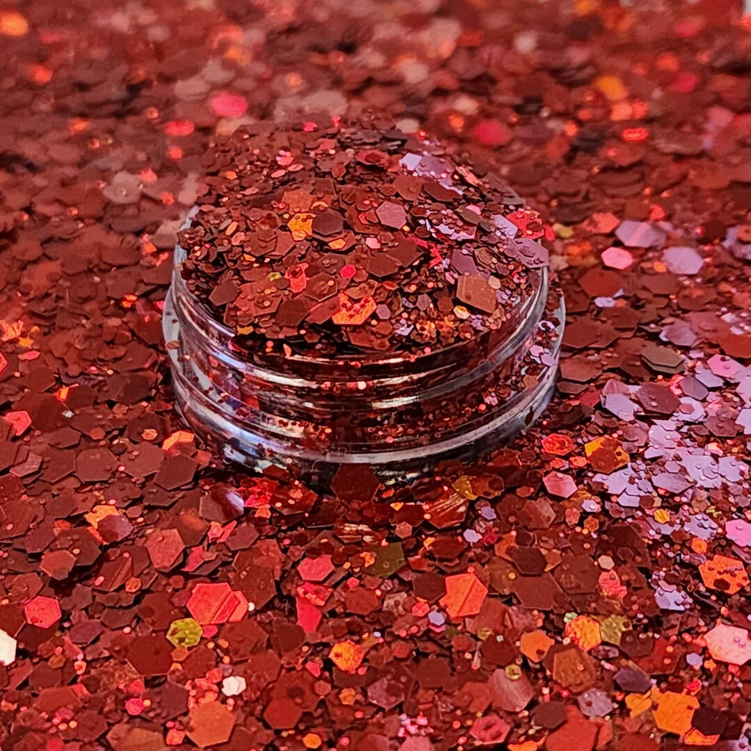 TIGER LILY Red Chunky Glitter Mix, 2 Oz Shaker, Polyester Glitter ...