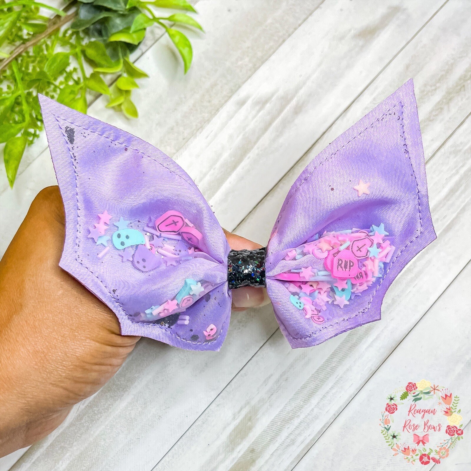 Black Bat Wing Hair Clips for Girls, Pastel Goth Hair Accessories for ...