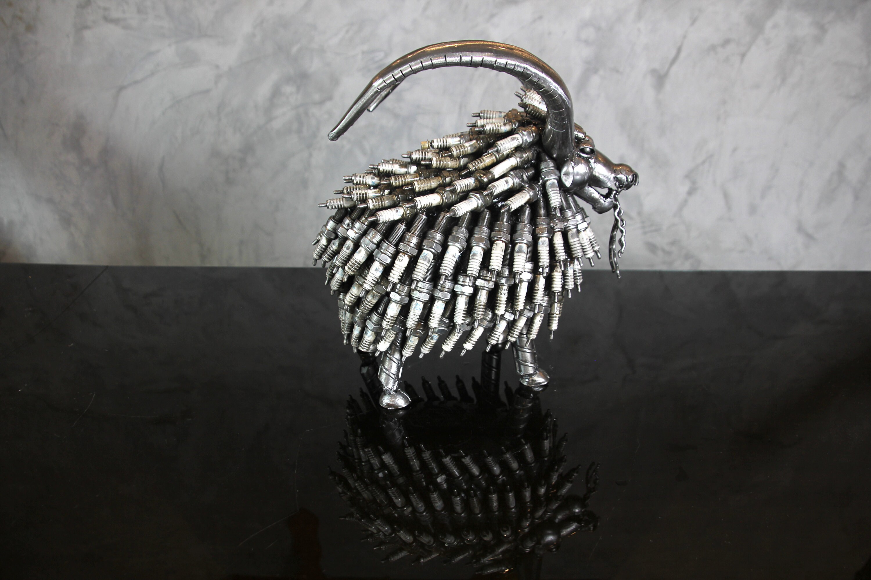 Gehörnte Ziege aus recycelter Metall-Kunstskulptur - Etsy.de