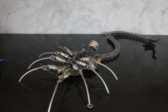 Aliens inspired recycled scrap metal art | Etsy