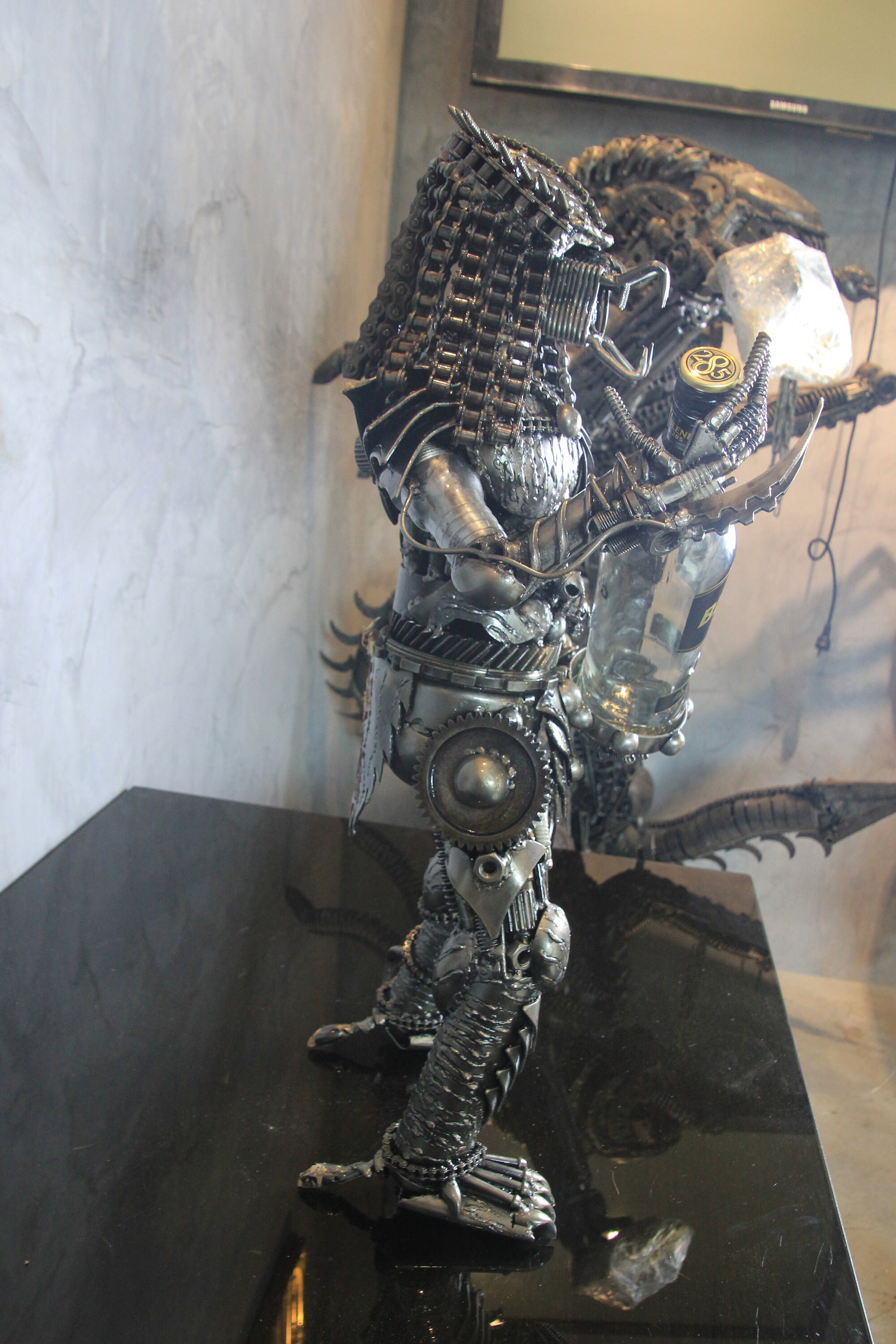 Predator inspired robot recycled metal art | Etsy