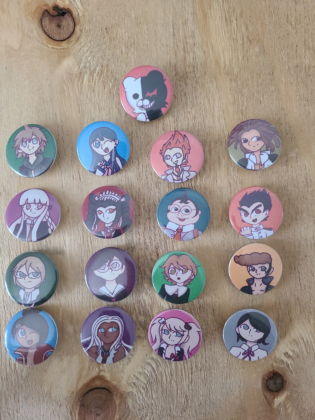 Character Buttons Inspired by DR. Handmade - Etsy