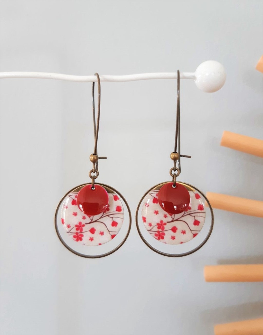 ANAÏS Earrings in Japanese Paper and Red Enameled Sequin - Etsy