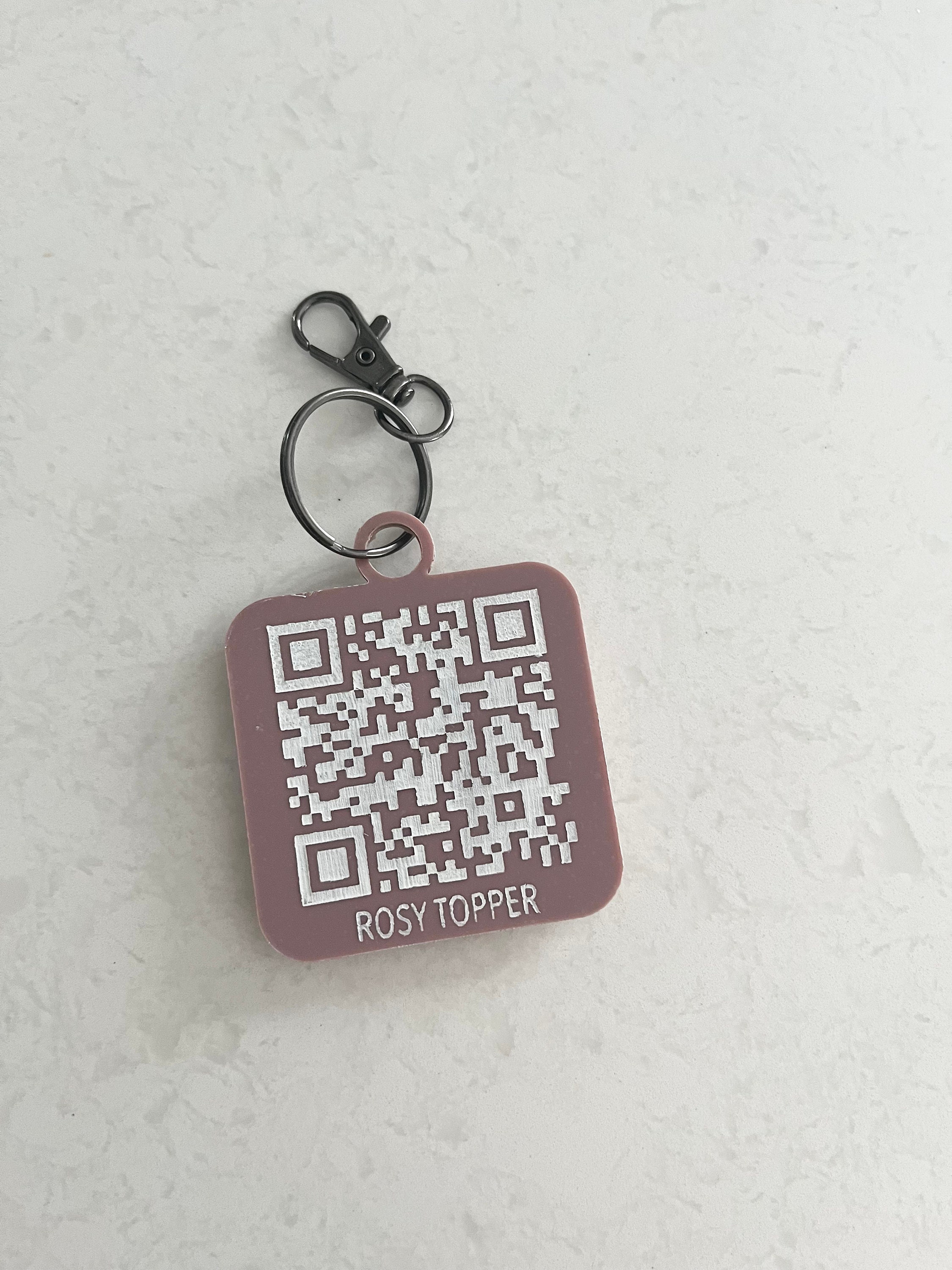 Custom QR Code Keychain for Social Media, Link to Your Instagram, Scan ...