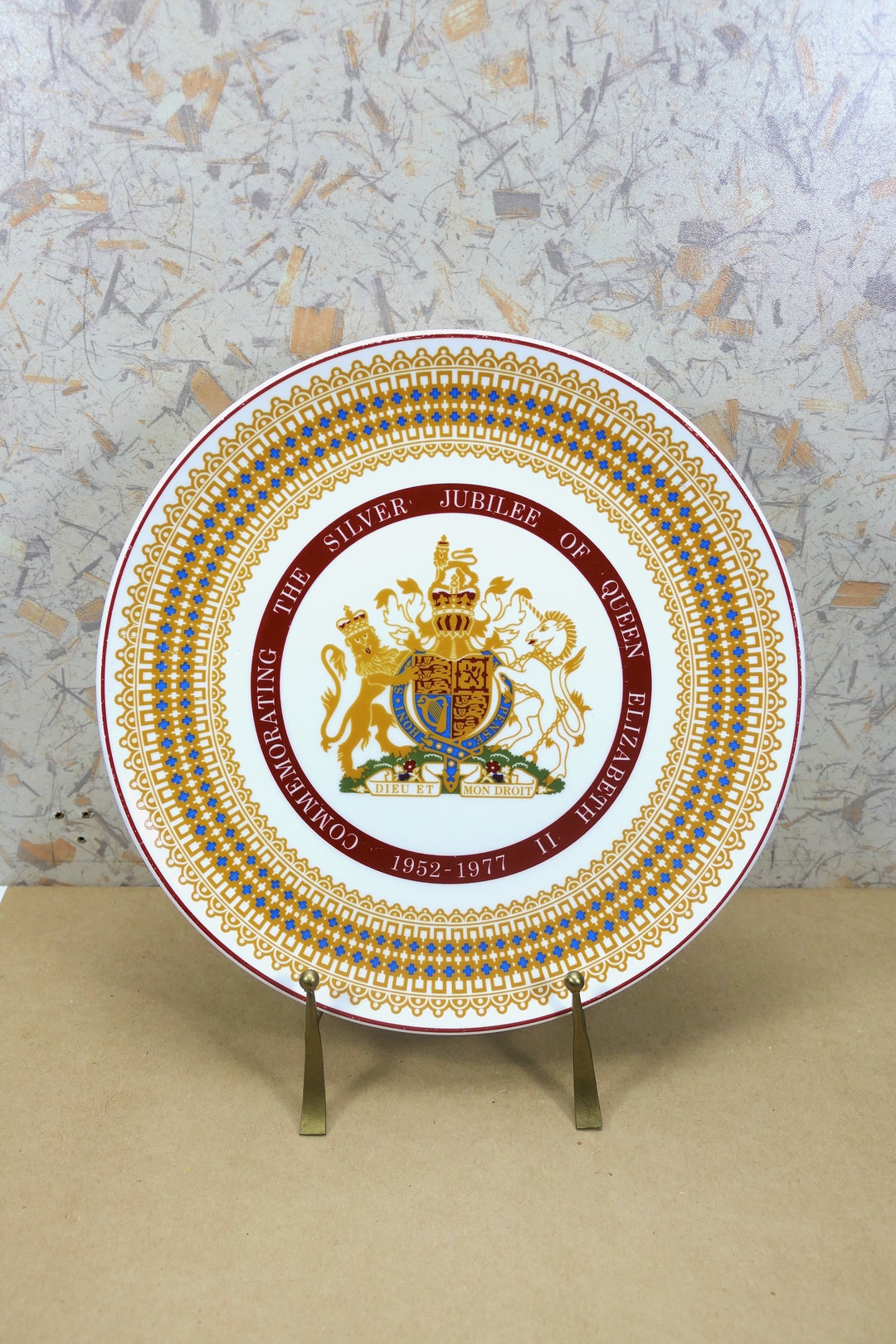 The Silver Jubilee of Queen Elizabeth II Plate by Royal Tuscan - Etsy
