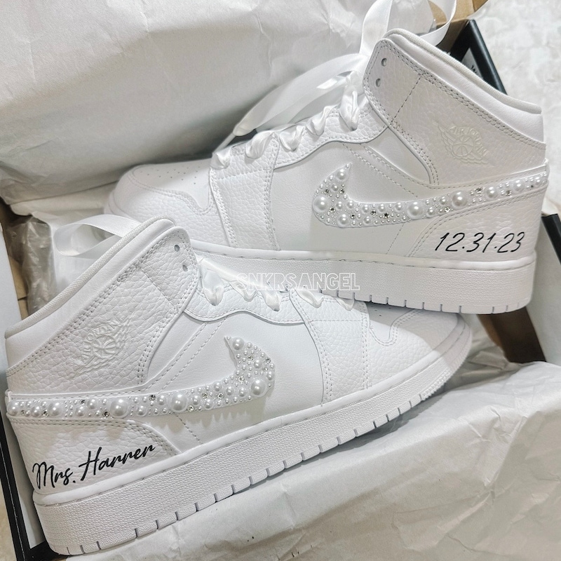 Custom Nike Mid Jordan - Etsy