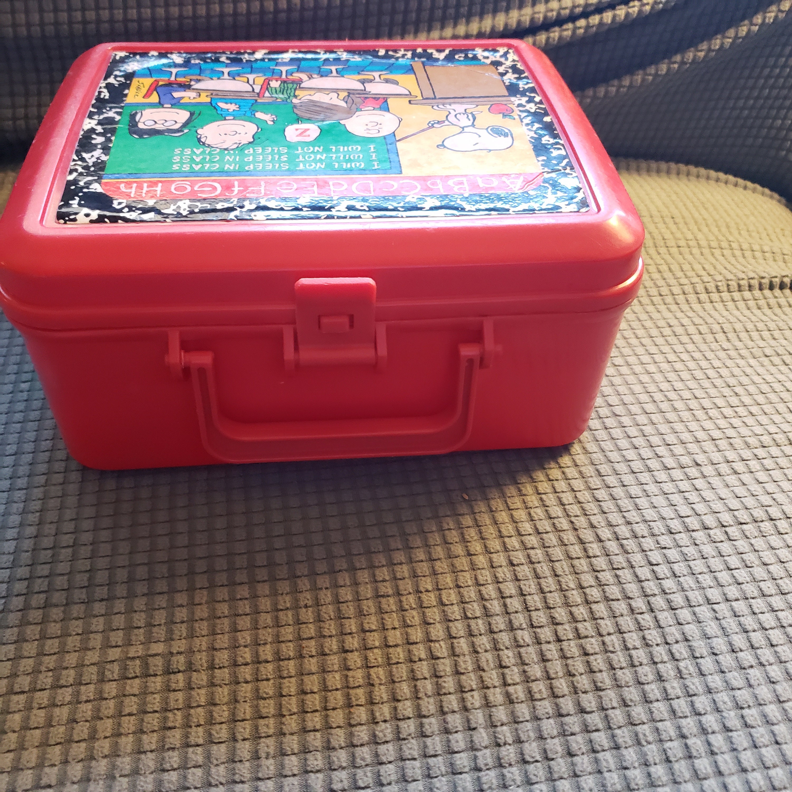 Vintage Plastic Lunch Box. Peanuts at School Made by Aladdin. - Etsy
