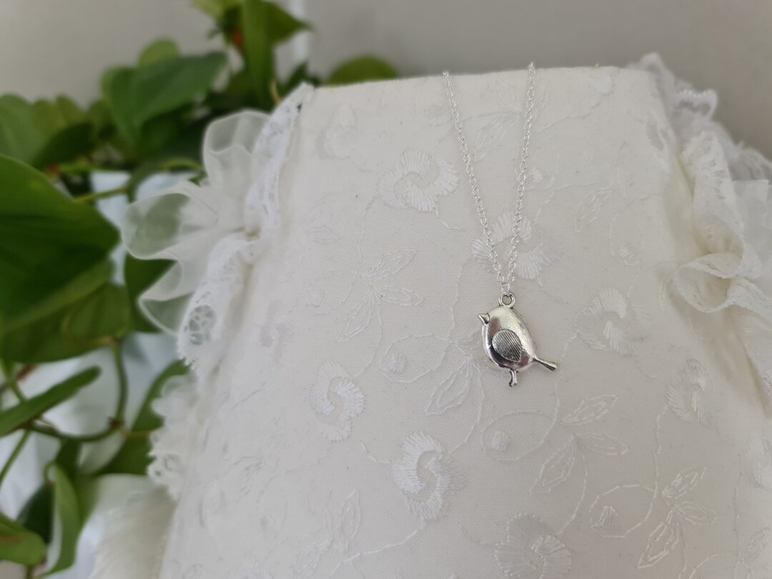 Silver Robin Necklace, Silver Bird Necklace, Cute Small Dainty Bird ...