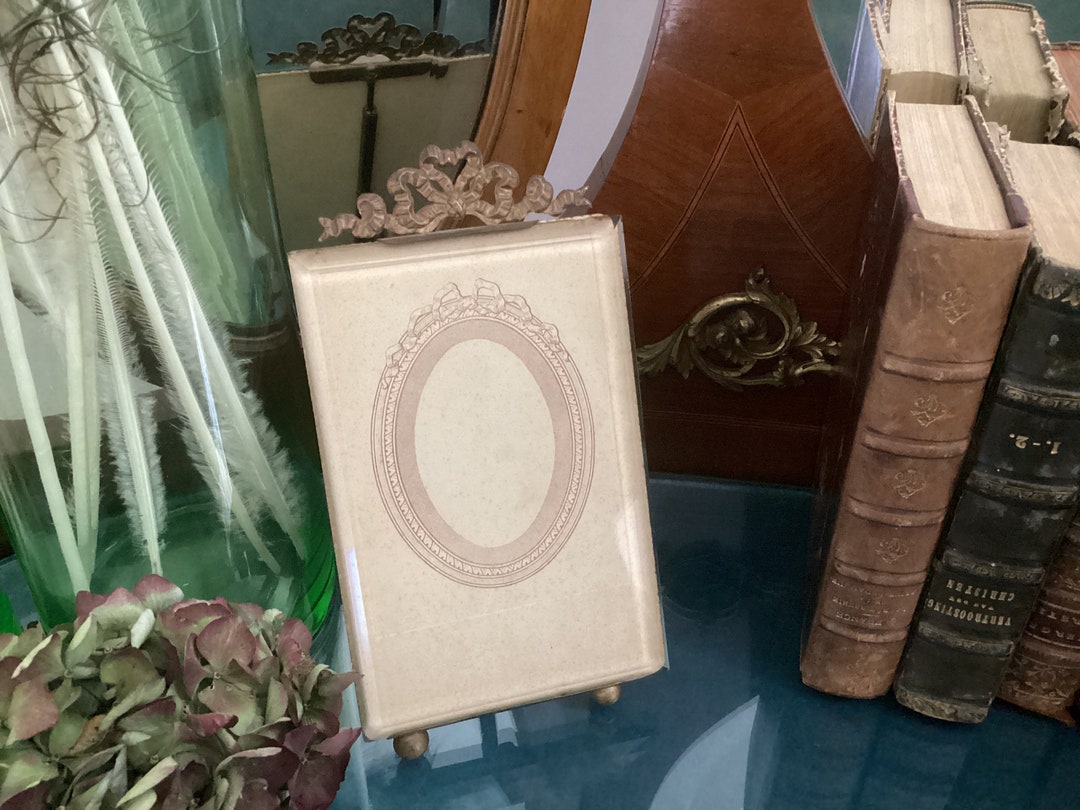 Antique French Photo Frame Frame With 2 Ball Legs and a Ribbon Bow Old ...