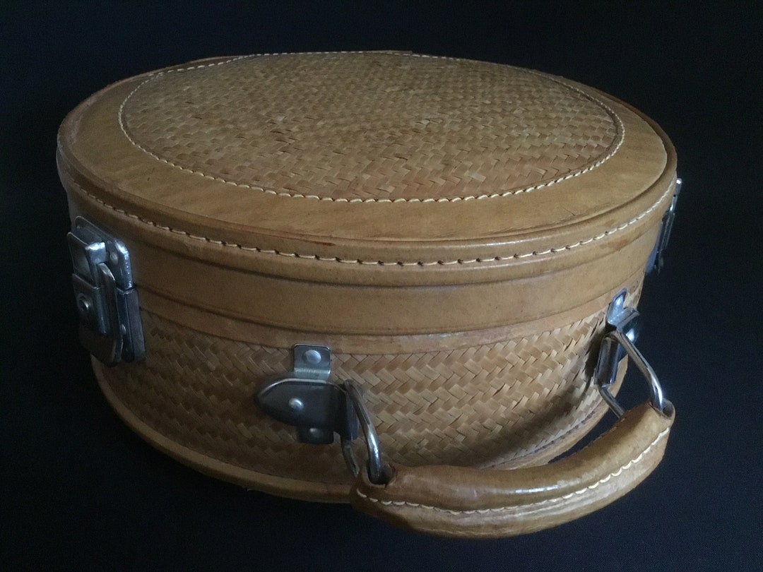 Beauty Case Made of Wicker and Leather in the 1980s - Etsy