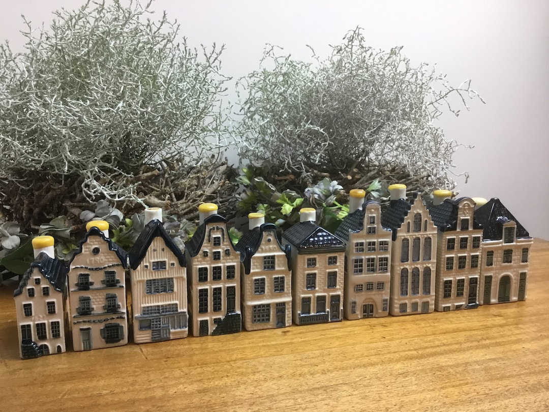 Miniature KLM Houses Delft Blue Hand-painted Dutch Canal House ...