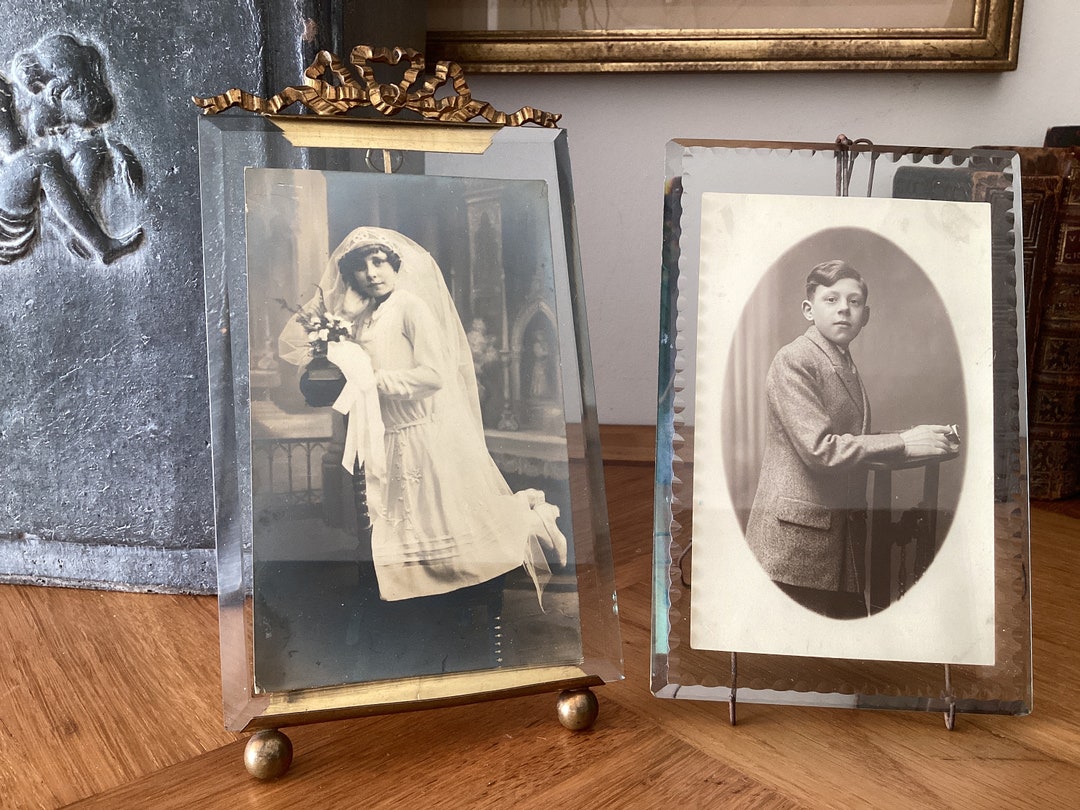 Old Photo Frames 1 With a Simple Holder, Sleek Appearance and 1 With a ...