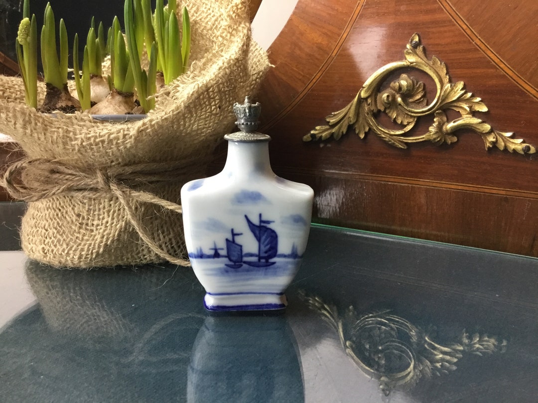 Perfume Bottle Boldoot - Porcelain Eau De Cologne Bottle With Delft ...