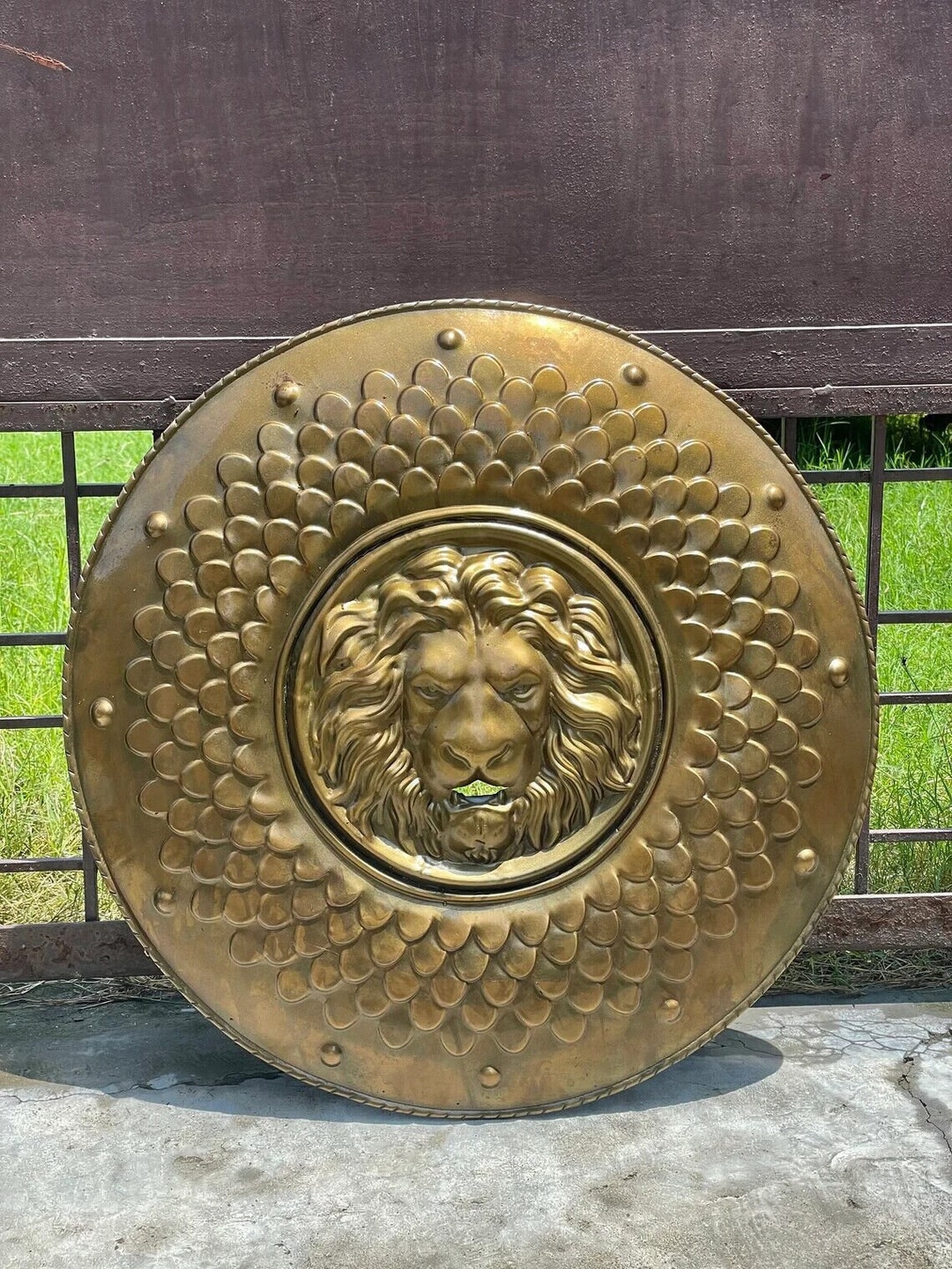 Medieval Lion Face Round Metal Shield Viking Shield Knight Armor Shield ...
