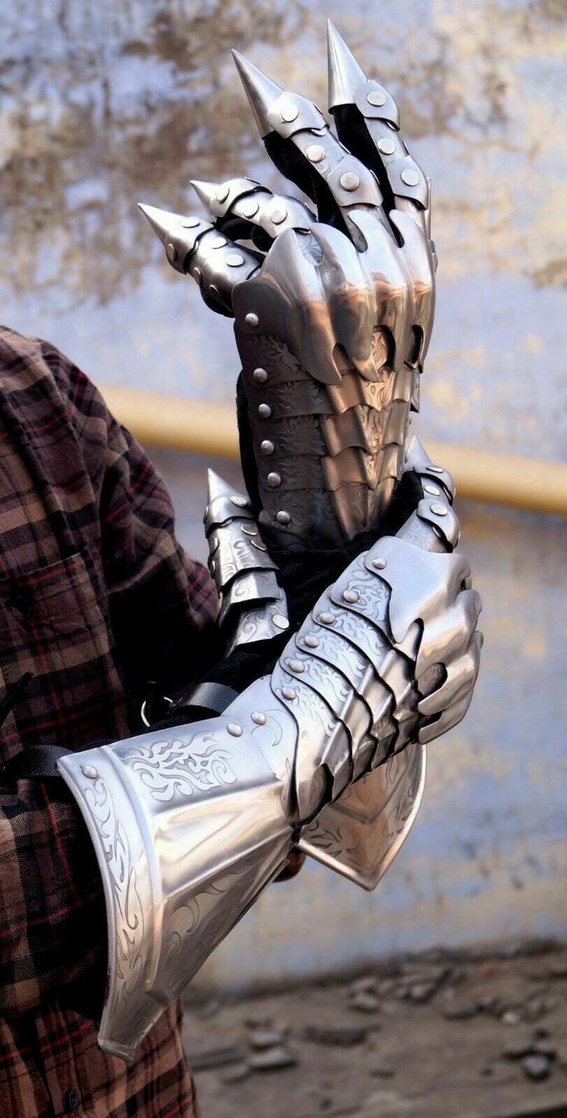 Medieval Warrior Metal Gothic Knight Style Gauntlets - Etsy