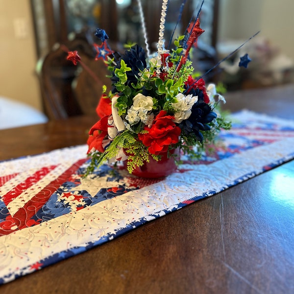 Patriotic Table Runner - Etsy