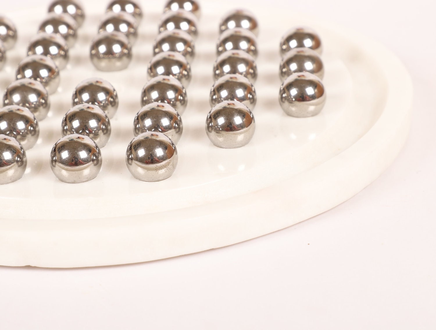 Marble Solitaire Board Game, Solitaire Game, Solitaire Game With 36 ...