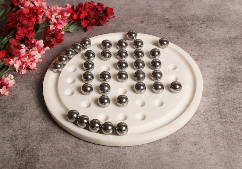 Marble Solitaire Board Game, Solitaire Game, Solitaire Game With 36 ...