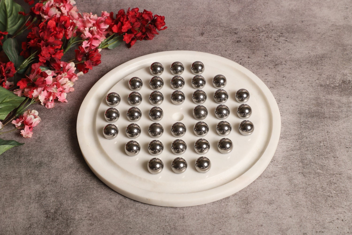 Marble Solitaire Board Game, Solitaire Game, Solitaire Game With 36 ...