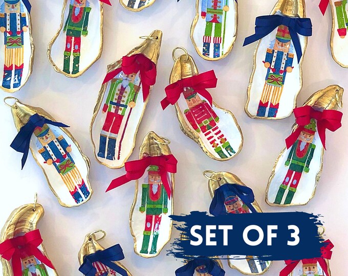 Oyster Shell Ornaments set of 3 Nutcrackers in Navy or Red - Etsy