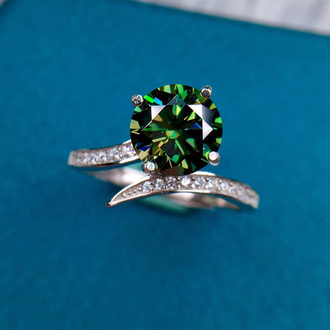 1ct Green Moissanite Ring Twisted Design Brilliant Round Cut Etsy