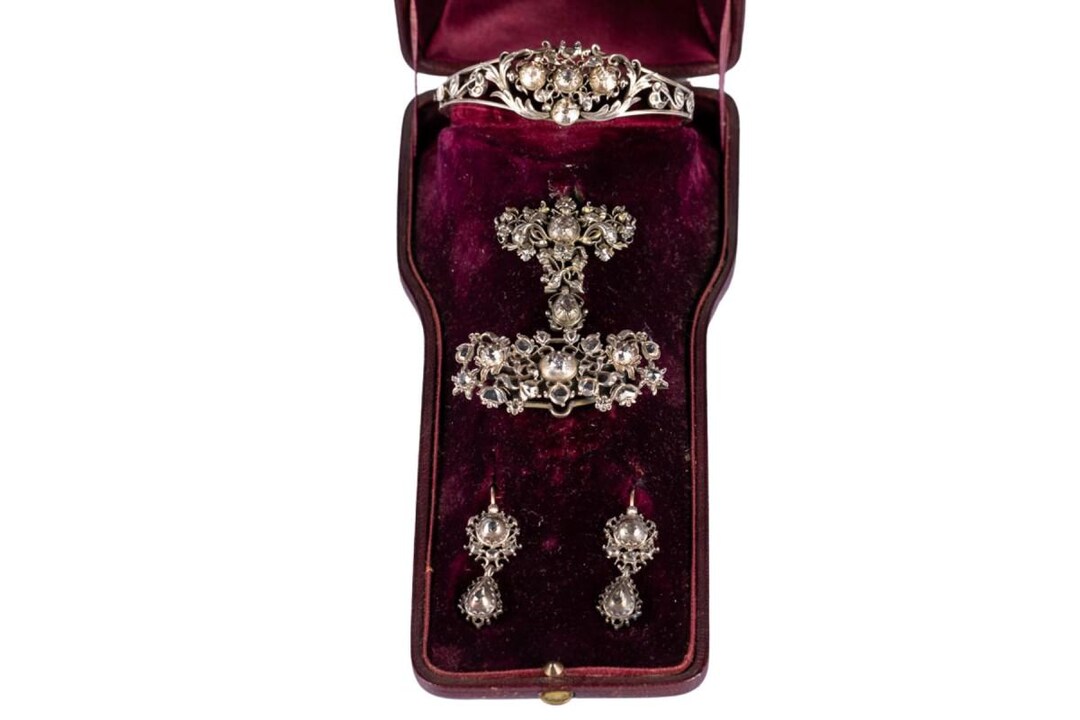 Antique Jewelry Set in Original Box, Bracelet, Earrings and Brooch ...