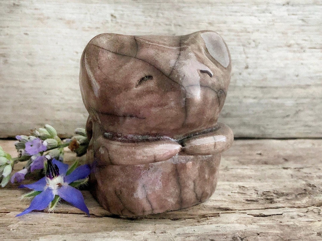 Gentle Mouse Nature Spirit Guardian Sculpture | Shinto, Shamanism Totem ...