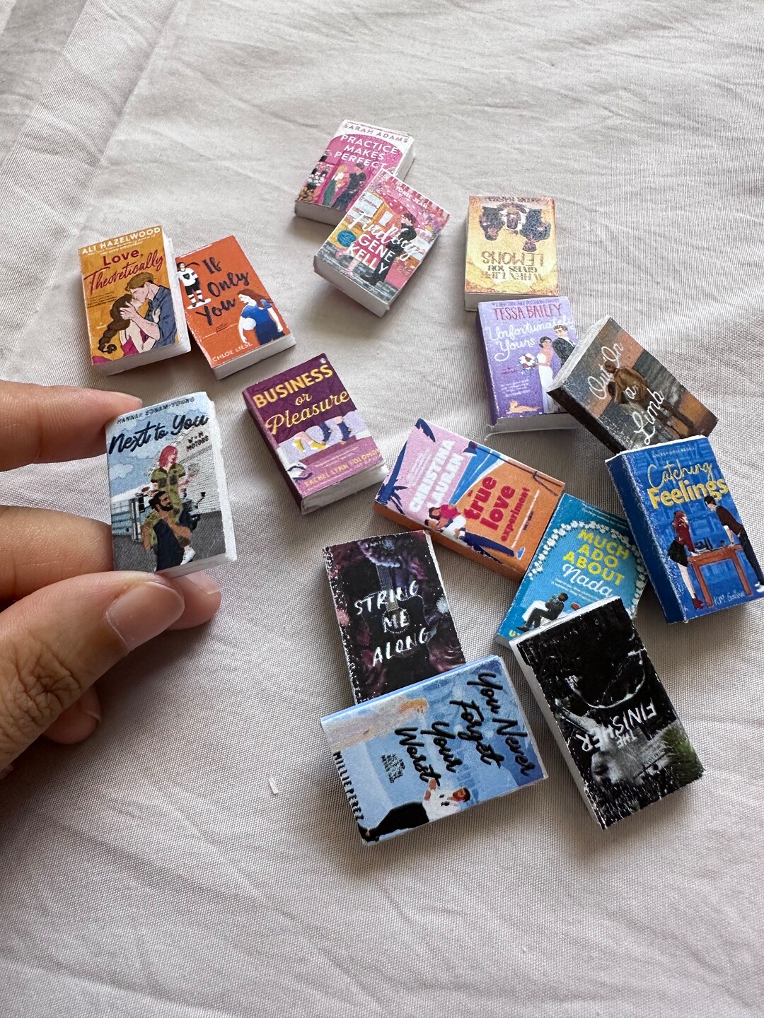 Custom Mini Books - Set of 6 - Message for Personalisation - Etsy