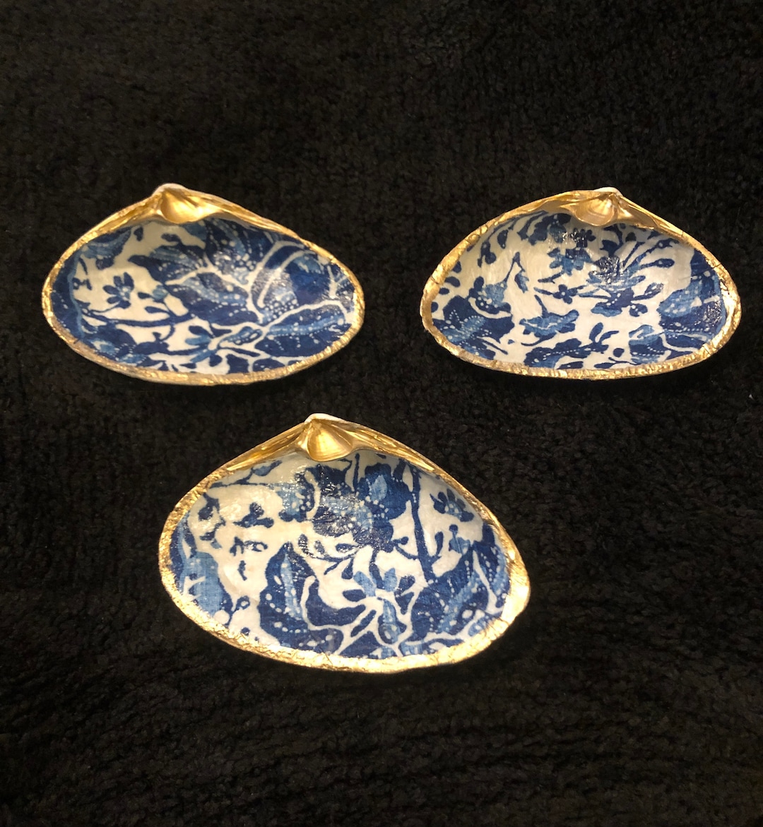 Decoupage Clam Shell Trinket Dish - Indigo Floral, Gold Trim - Etsy