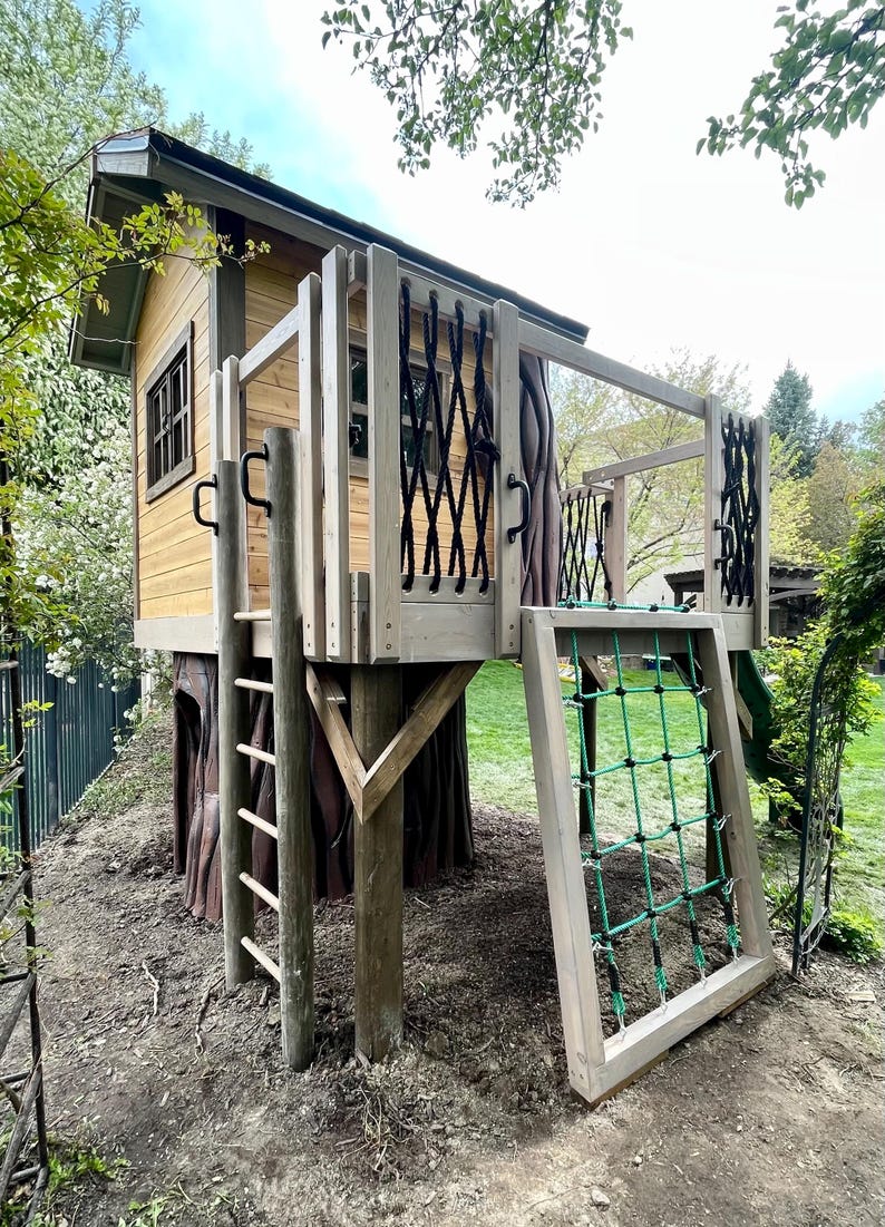 The Treehouse Cabin - Etsy