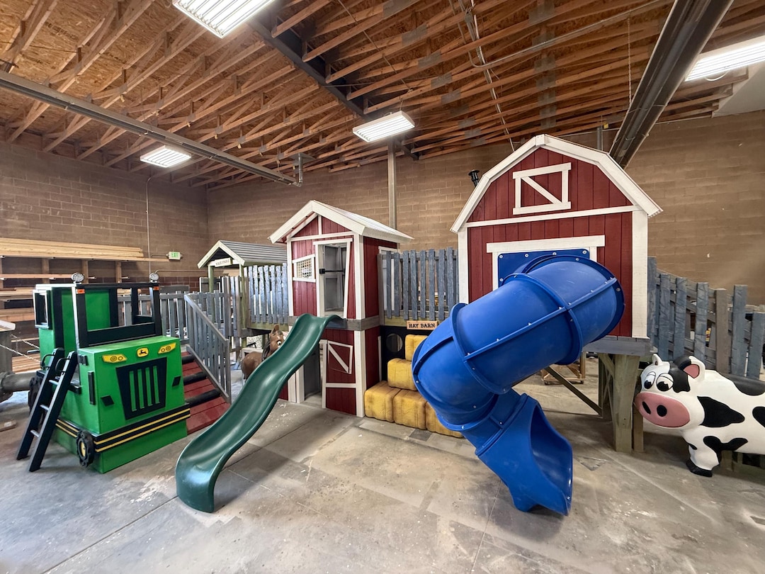 Barnyard Playground - Etsy
