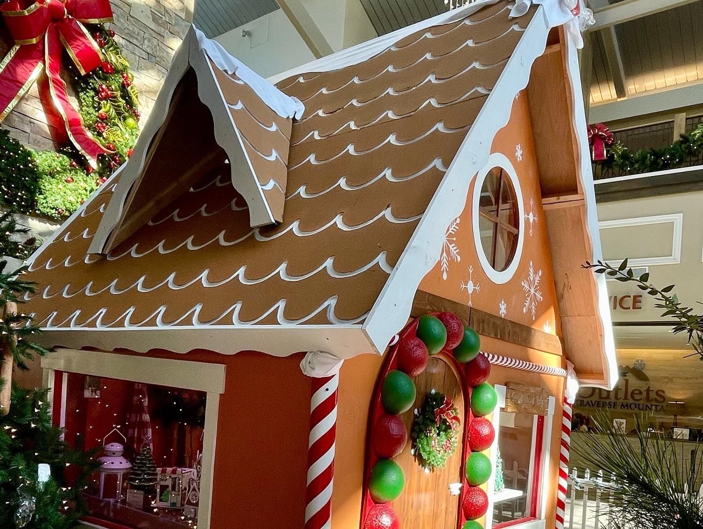 Gingerbread House - Custom Themed Structures! - Etsy