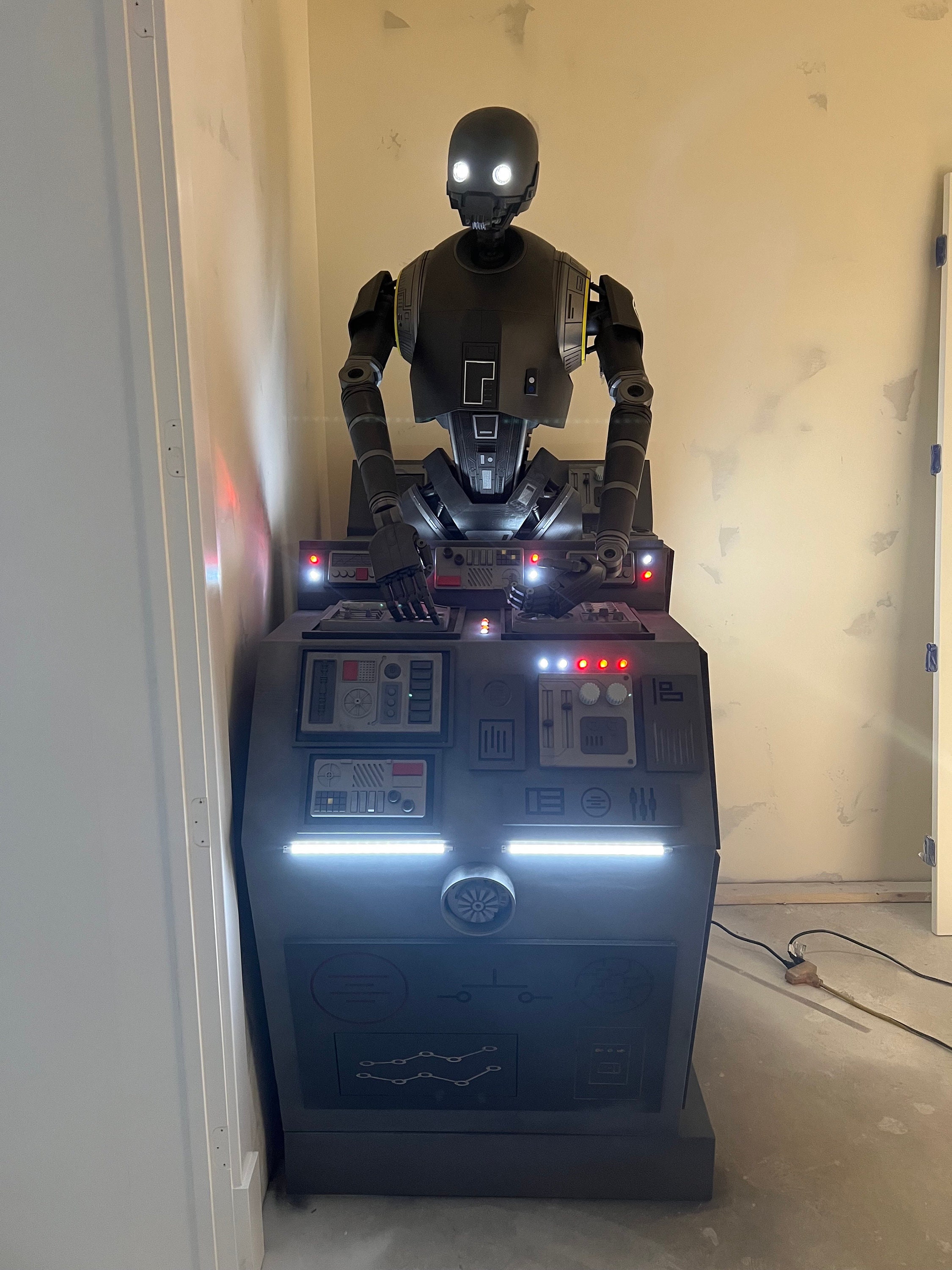 Custom Themed Areas and Props - Etsy