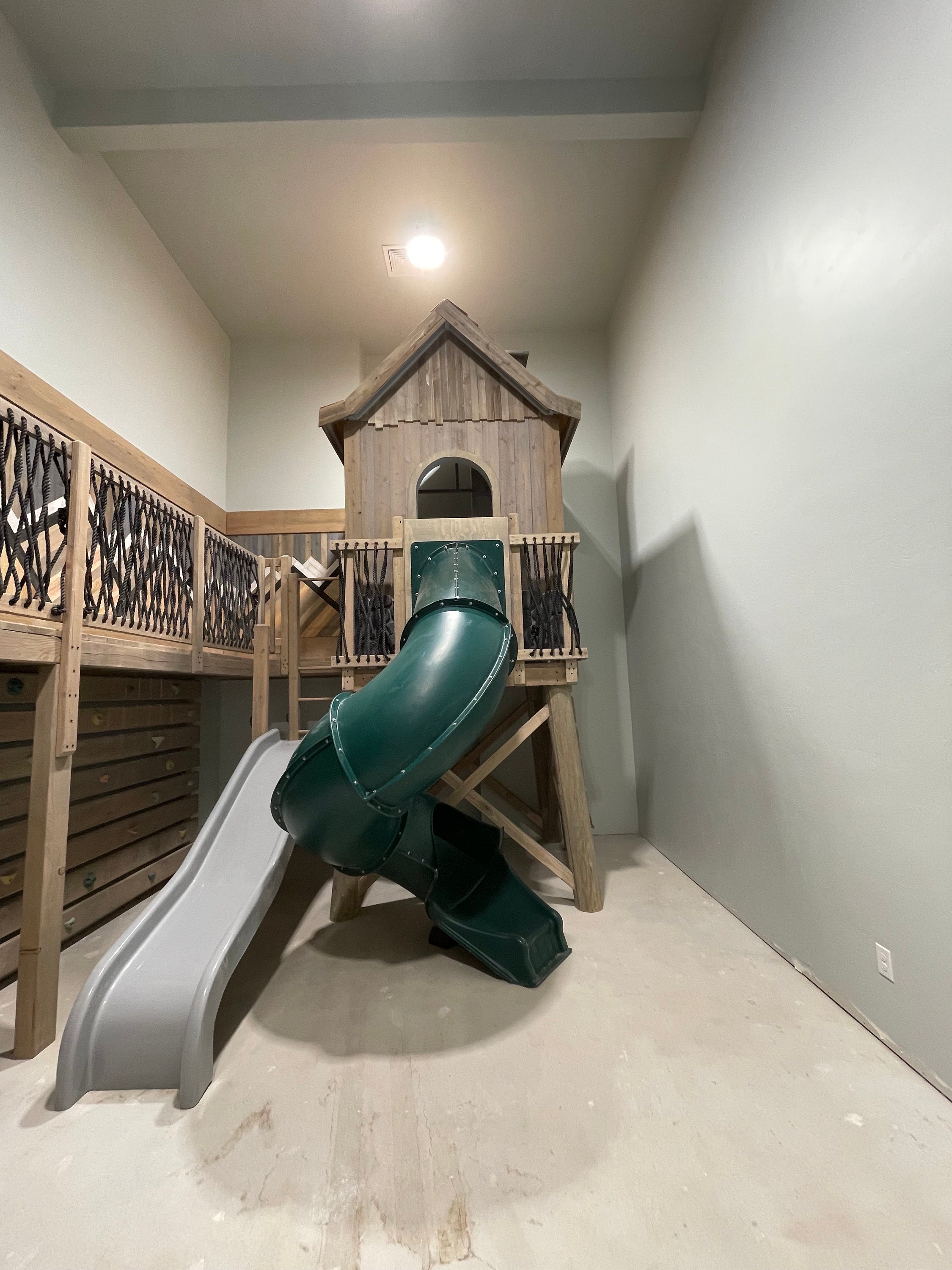 The Wonderland Treehouse Play Area - Etsy