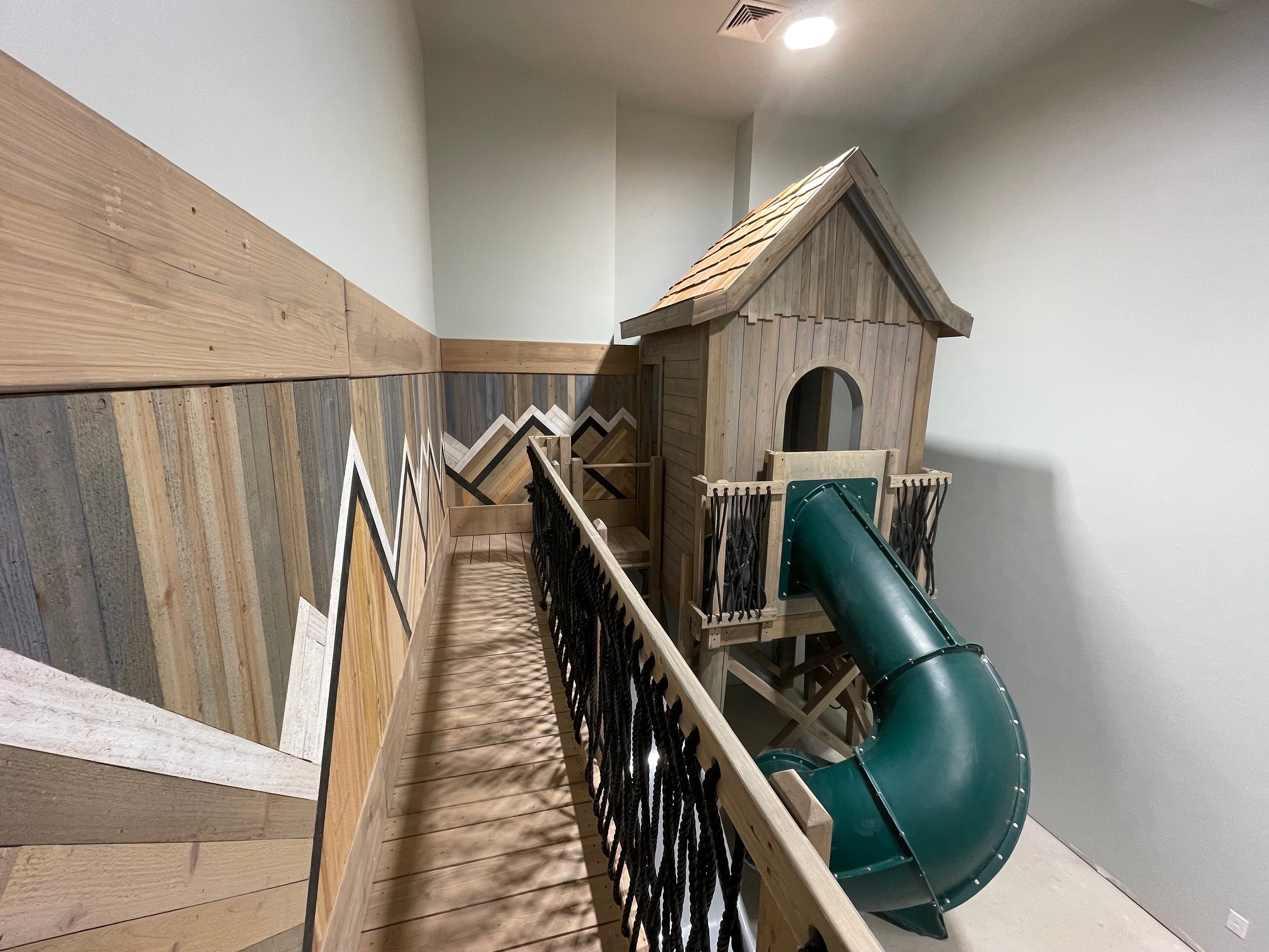 The Wonderland Treehouse Play Area - Etsy