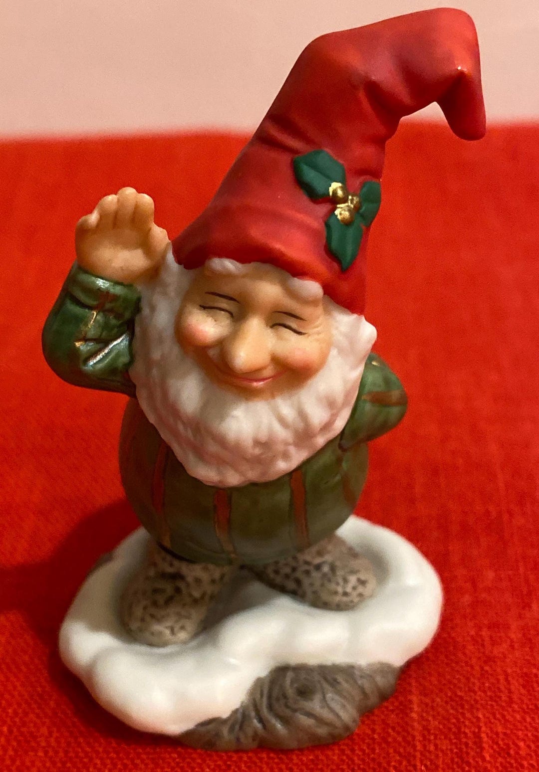 1993 Fitz & Fitz Holiday Hamlet Waving Elf. Enchanted Forest Collection. Comes in Original Box ...