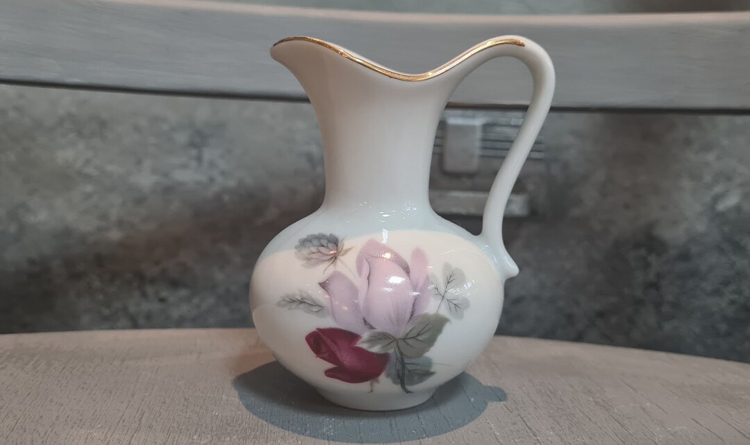 Royal Porzellan Bavaria KPM Germany Kleine Henkelvase Krug Vase Blumenvase Rosenmuster ...