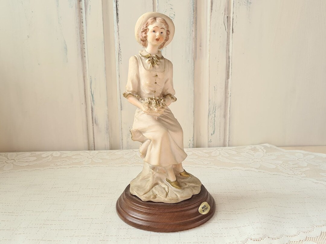 Italian Porcelain Figurine H22cm Woman Girl With Flowers Romantic ...