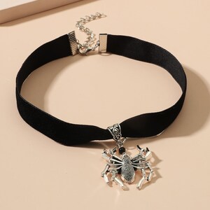 GOTHIC SPIDER CHOKER Necklace Halloween Gothic Spider Choker - Etsy