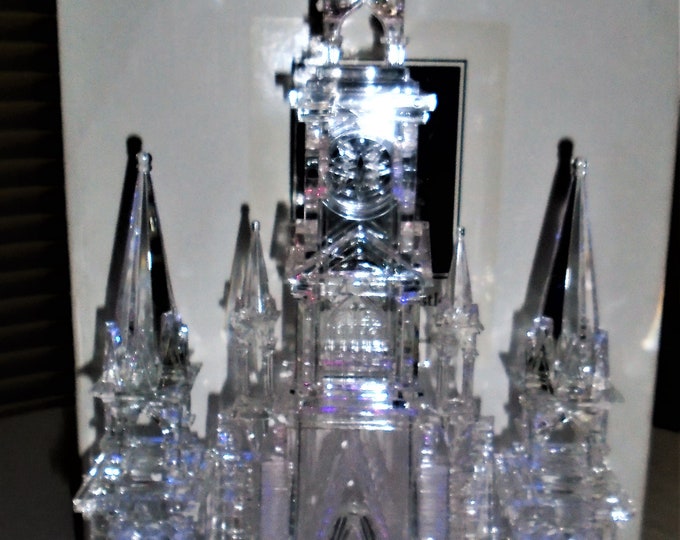 Lucite Castle Cinderella Lighted Illuminated Cathedral Acrylic 18 ...