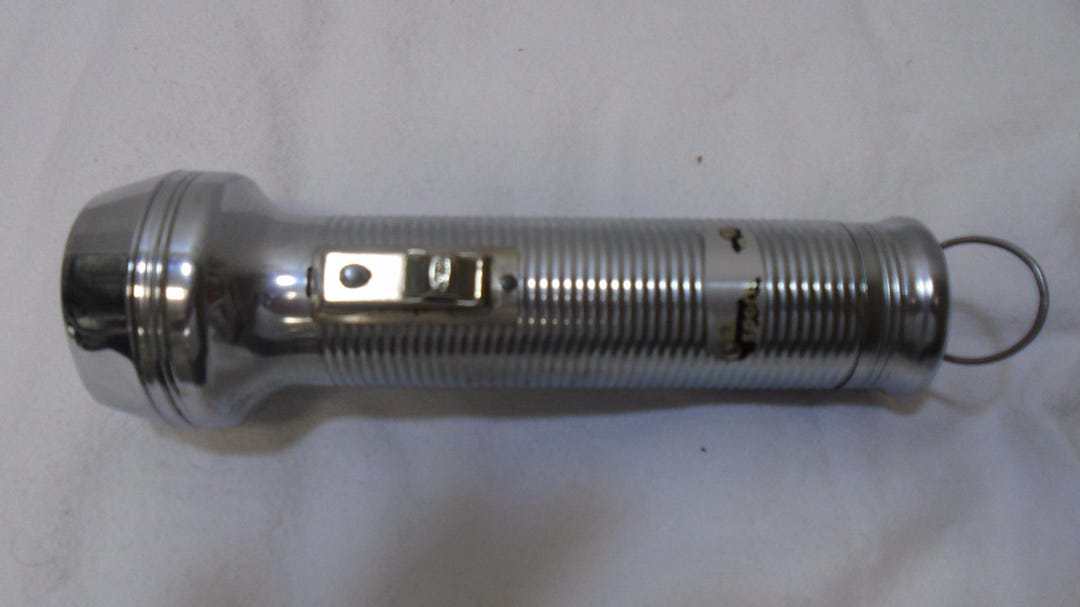 Vintage 1965 Sportsman Flashlight Sears Best 2 D Cells Ring Hanger by ...
