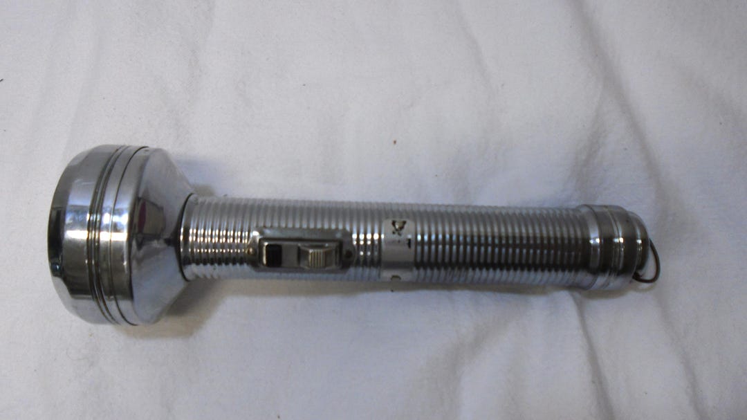 Vintage Ranger Flashlight 3-D Cells Chrome Plated 10 1/4" WORKS 1950's ...