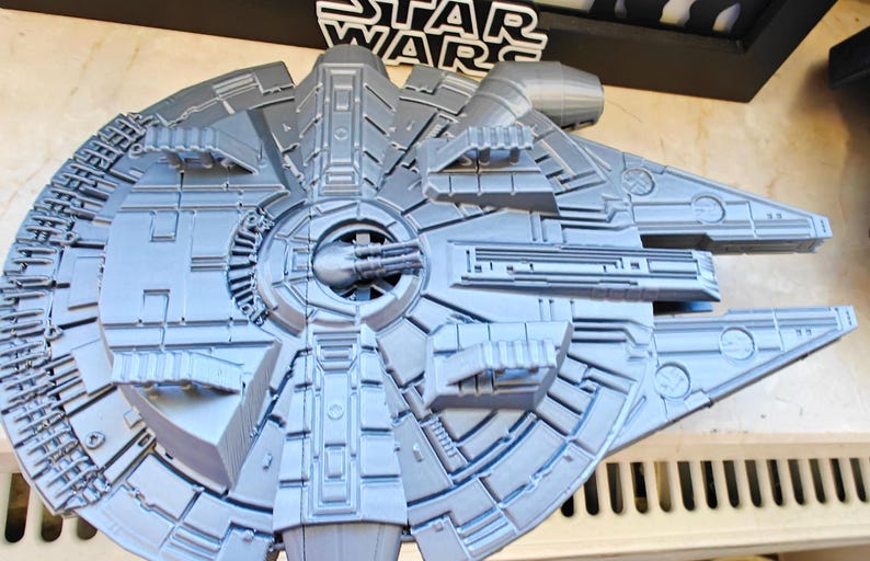 3D Printed Millennium Falcon - Etsy